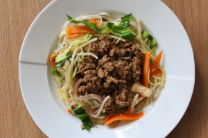 Colourful Chilli, Ginger & Tamari Beef Bowl – Indulging Innocently ...