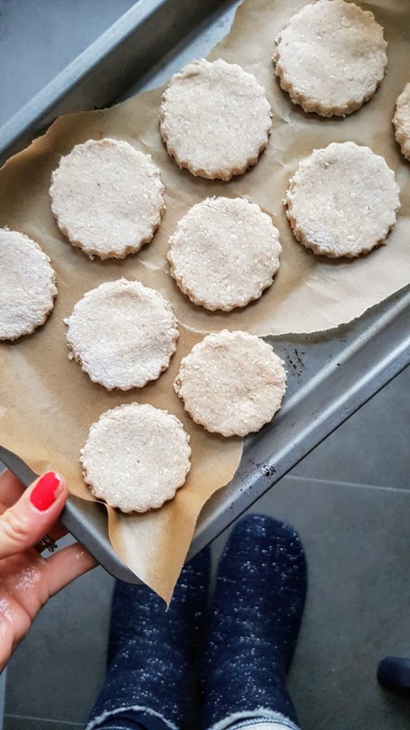 Tom’s Oatcakes – Indulging Innocently Recipes by @SpamellaB