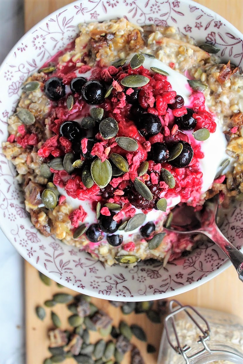 Fruity Bircher Breakfast Bowl – Indulging Innocently Recipes by @SpamellaB