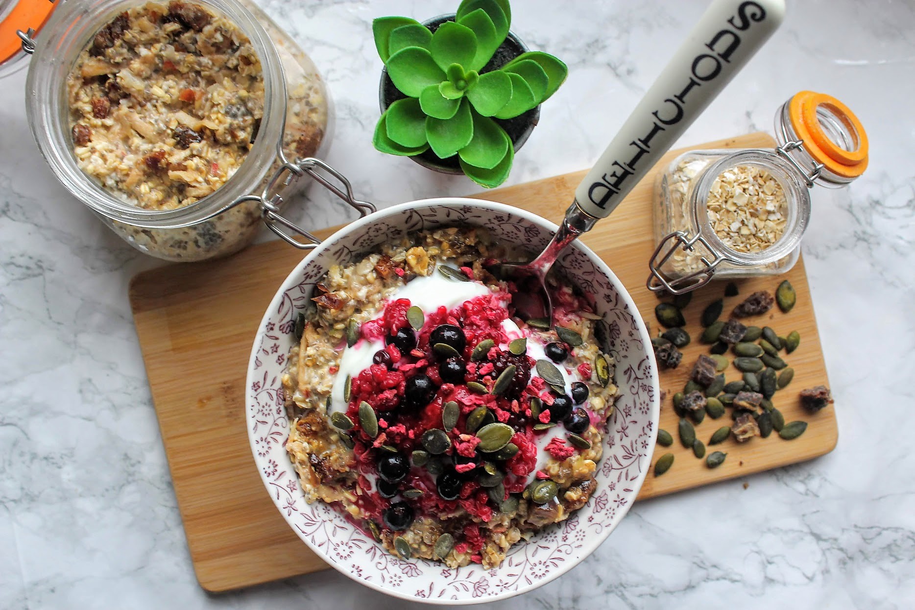 Fruity Bircher Breakfast Bowl – Indulging Innocently Recipes by @SpamellaB