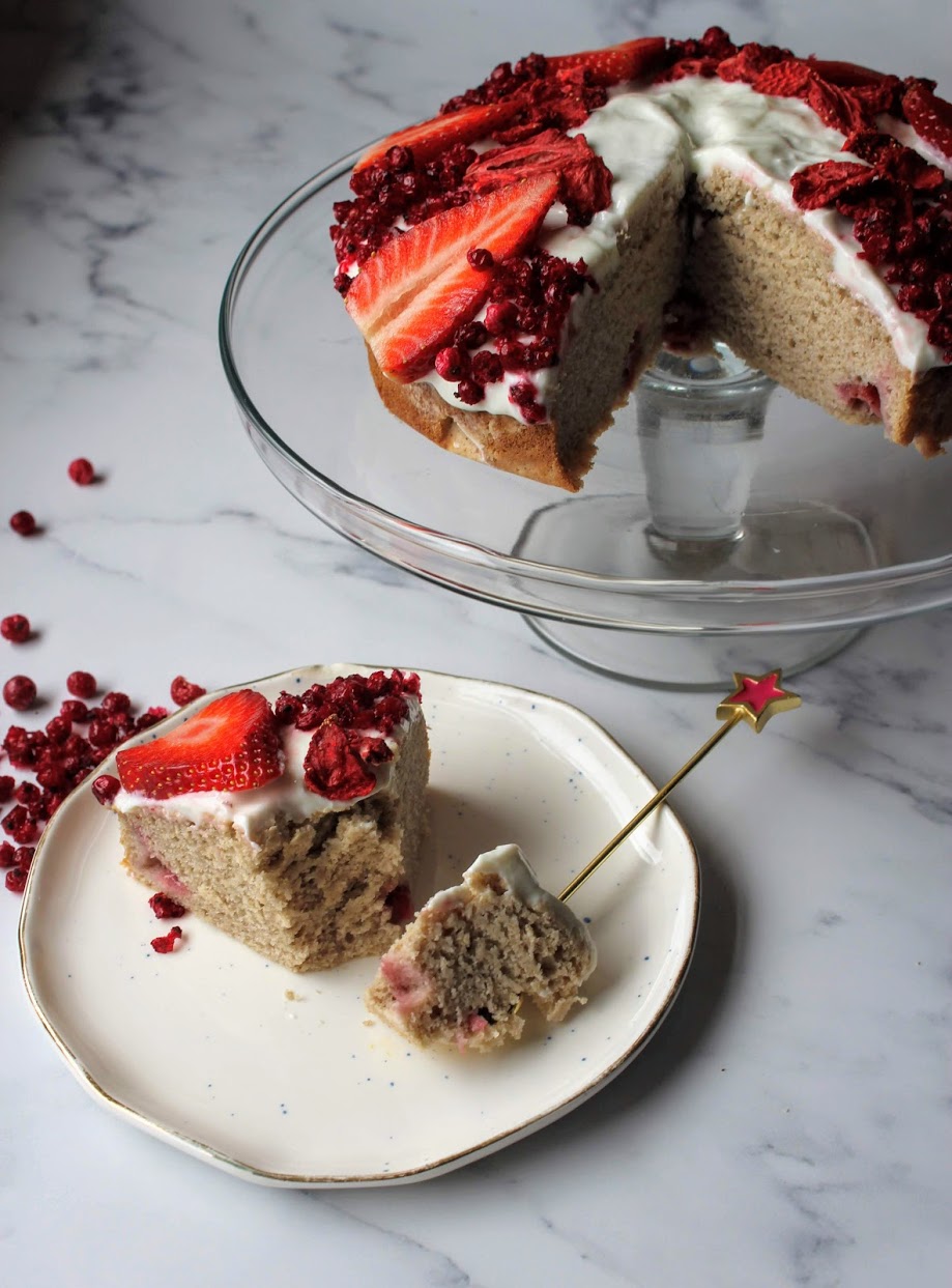 Strawberry & Redcurrant Cake – Indulging Innocently Recipes by @SpamellaB