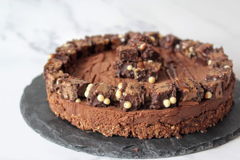 Chocolate Chunk Brownie Cheesecake – Indulging Innocently Recipes by ...