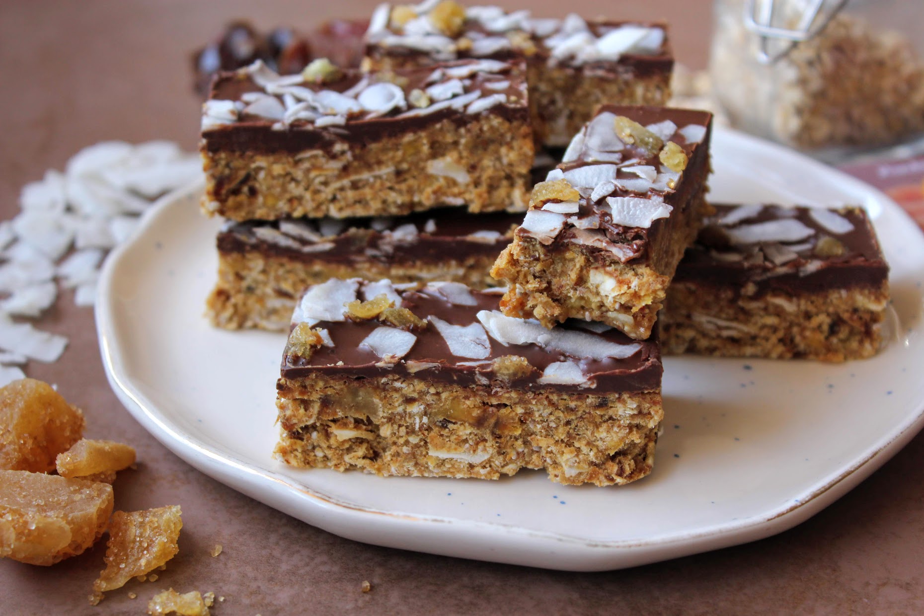 Tropical Date & Ginger Bars – Indulging Innocently Recipes by @SpamellaB